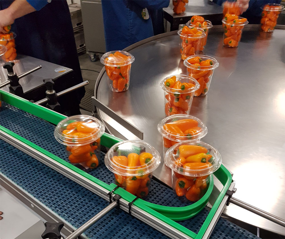 Stainless steel buffer table | BCK Holland B.V.