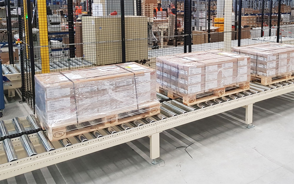 Pallet conveyor system | BCK Holland B.V.